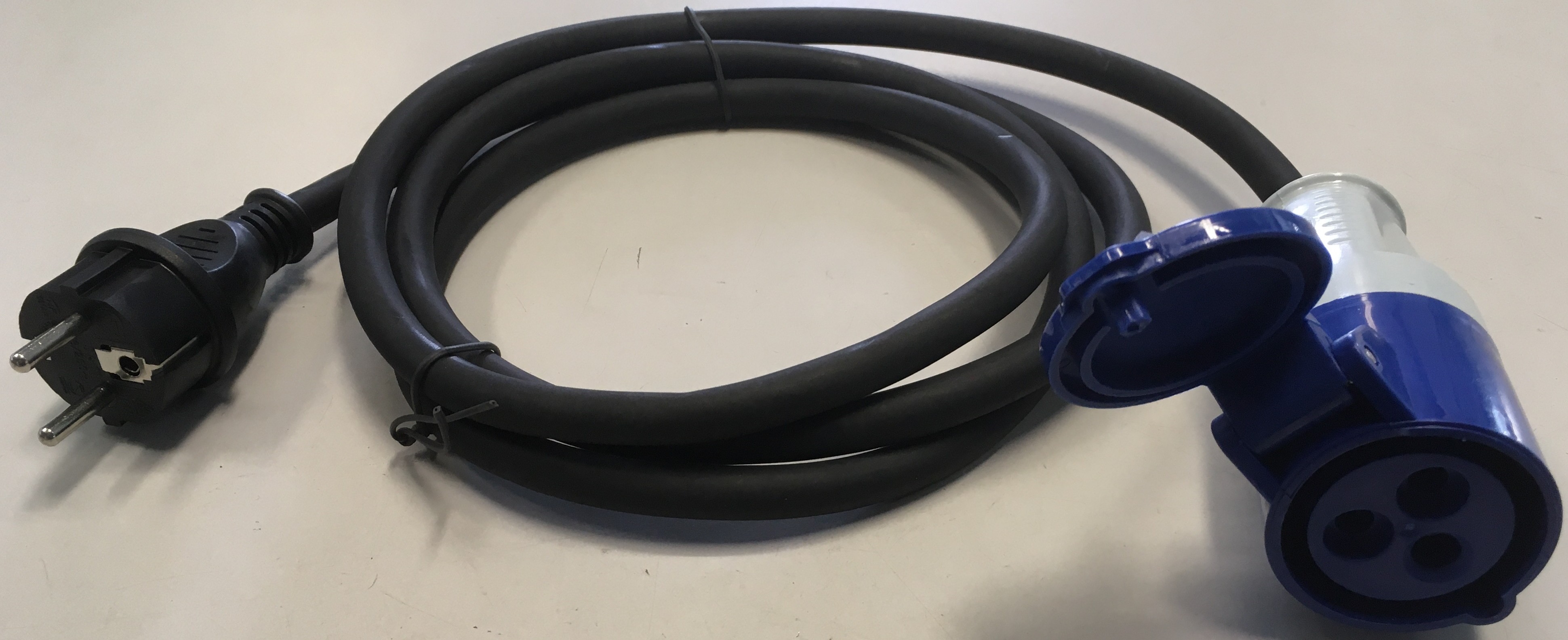 Enrouleurs et prises